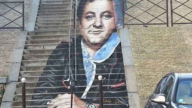 Une fresque en hommage à Coluche, 30 ans après sa mort