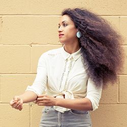 Kadhja Bonet | Biographie, actualité et podcasts à écouter | Radio France