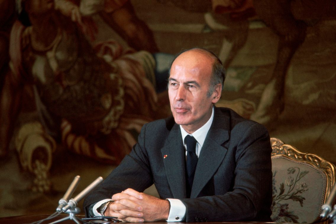 Juin 1977: Giscard passe son bac