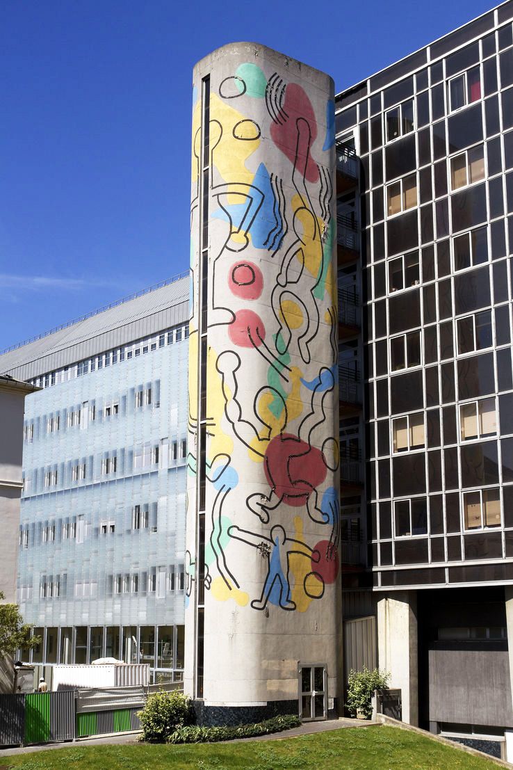 Paris : la nouvelle exposition de la tour Keith Haring