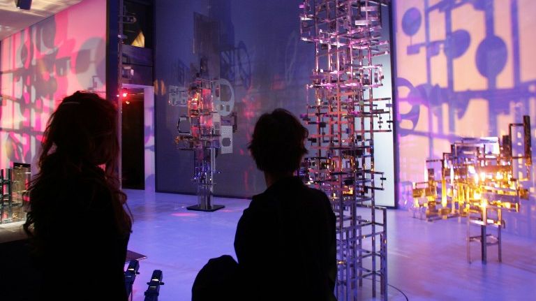 Pourquoi l'artiste Nicolas Schöffer mérite son retour sous les ...