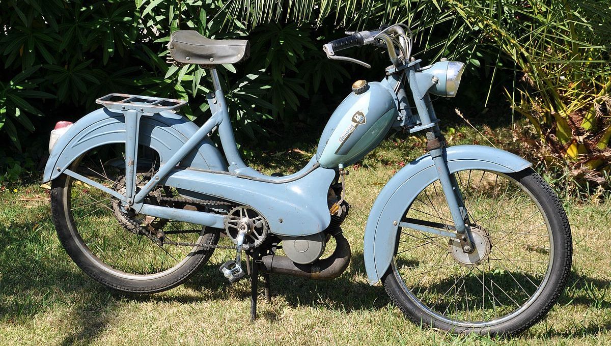 On fête la mobylette dimanche à Tavey (70)