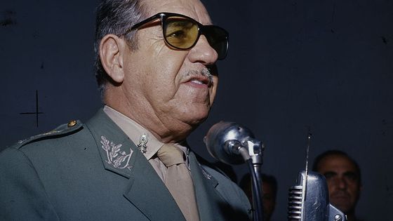 Le Brésil des généraux ou la politique en uniforme