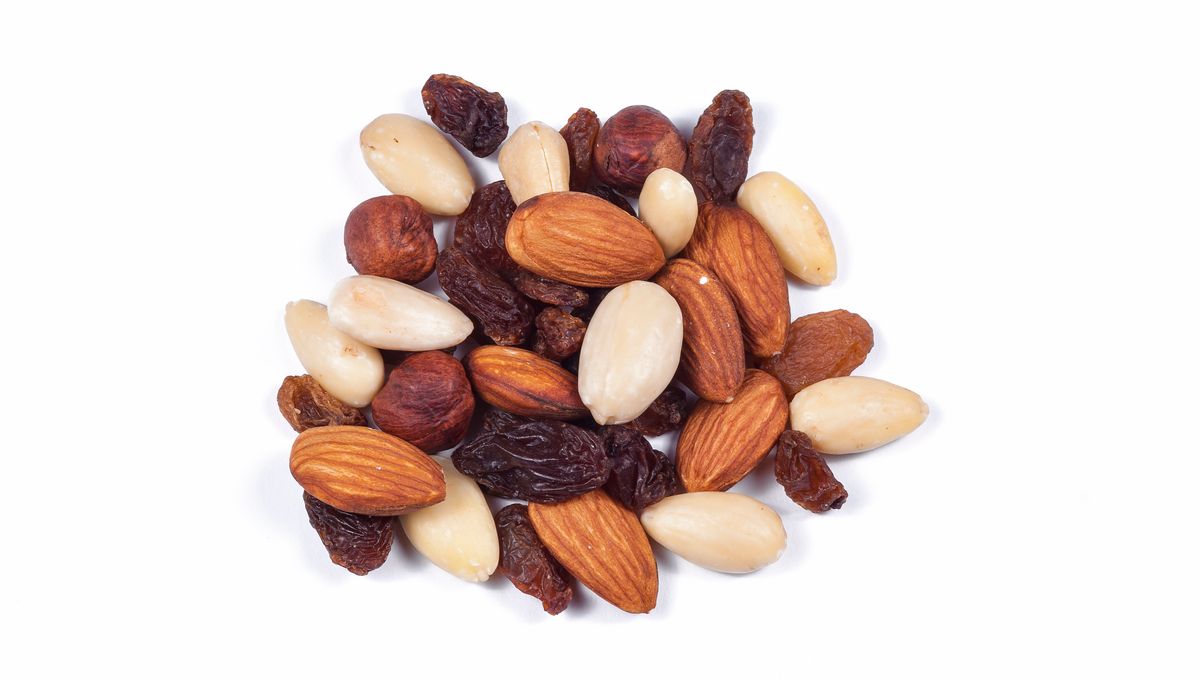 Noix, amandes, noisettes, etc.