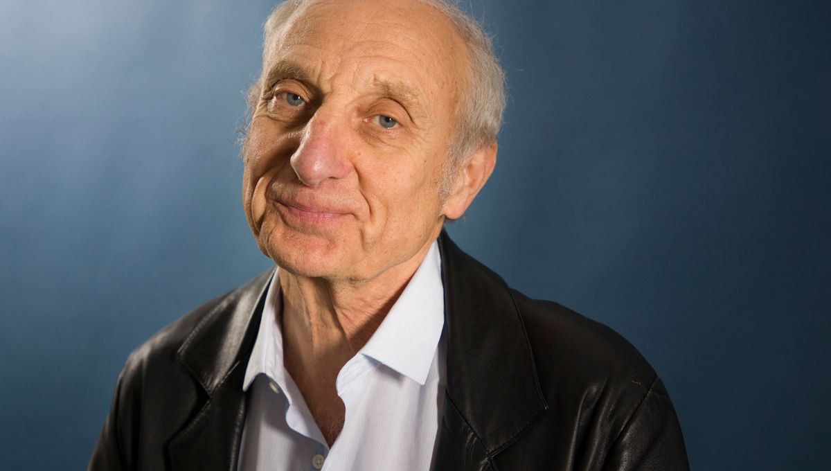 Masterclasse de Jean Hatzfeld animée par Emmanuel Laurentin en public à ...