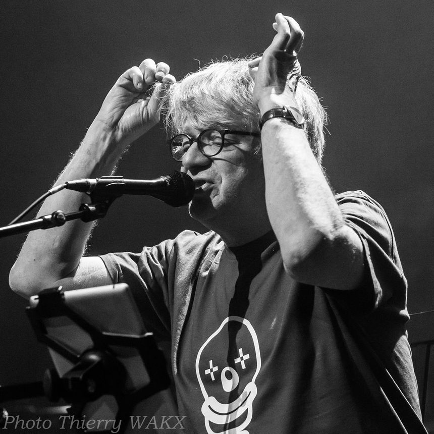 Ramon Pipin : "Je suis un chanteur ironiste, à l'ancienne"