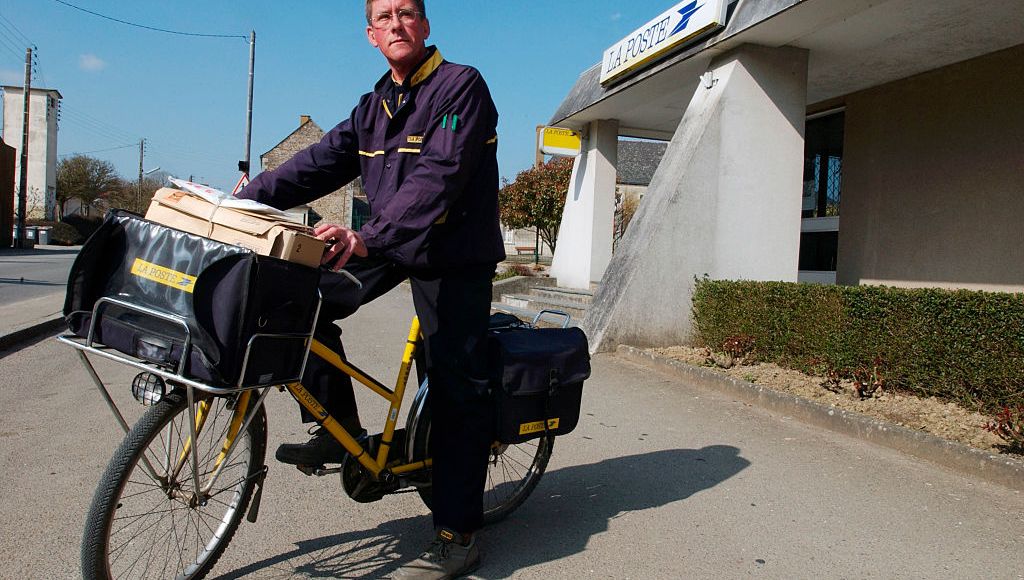 On recrute des postiers dans la région