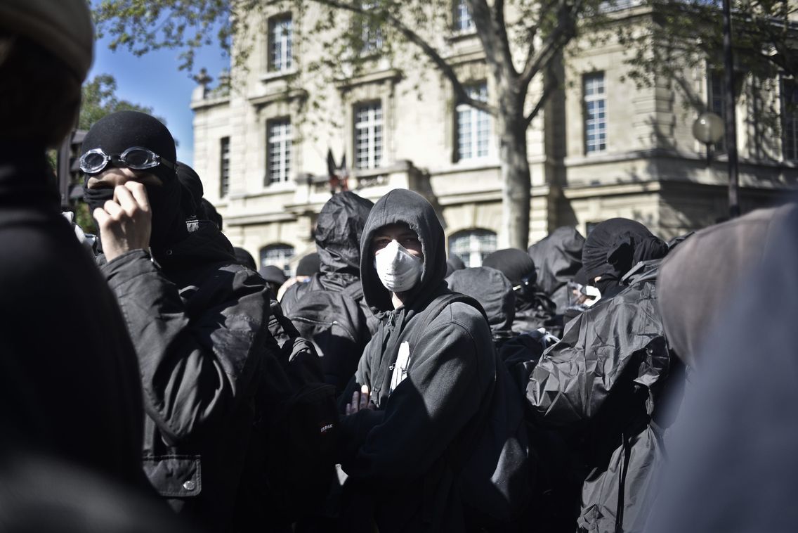 Rencontre avec deux "black blocs"
