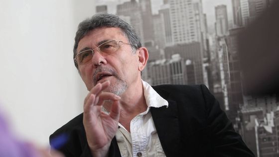 Quand l’histoire tourne au polar avec Shlomo Sand