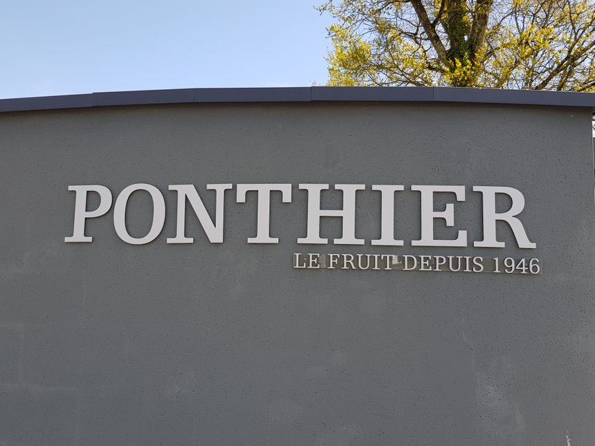 L'entreprise Ponthier à Objat travaille avec 72 pays pour la récolte ...