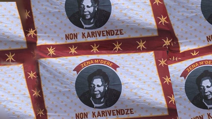 Qui sont les "Chatouilleuses", ces militantes de Mayotte à qui Emmanuel ...