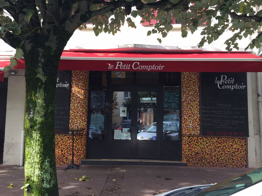Le Petit Comptoir 29 cours Jourdan à Limoges.