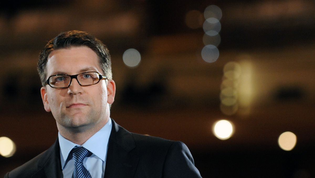 Interview - Alexander Neef s'exprime à propos de son arrivée anticipée ...