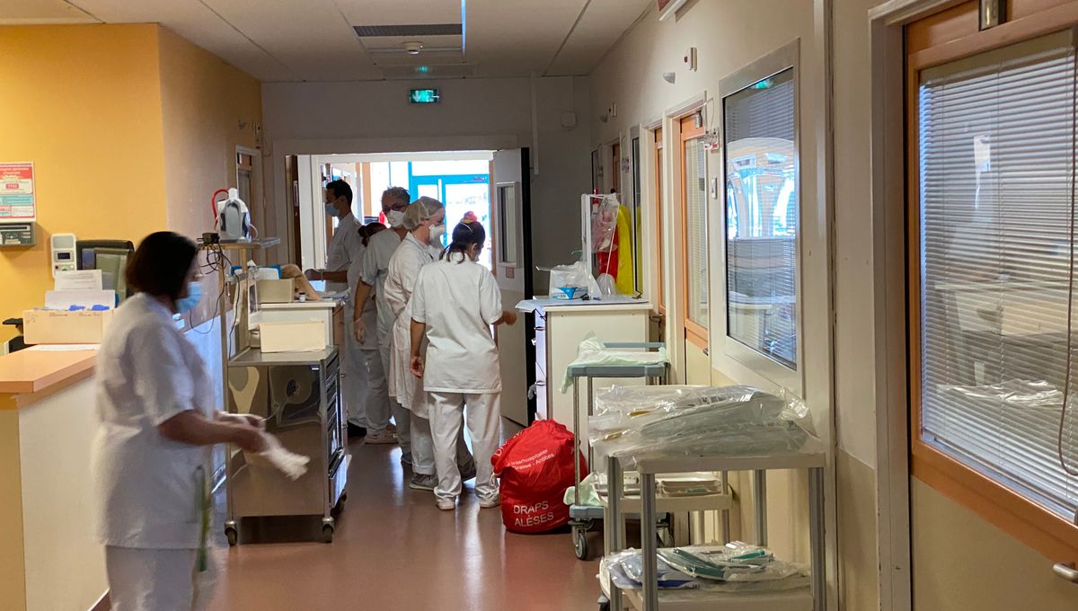 Devenir agent des services hospitaliers, le pro indispensable durant la ...