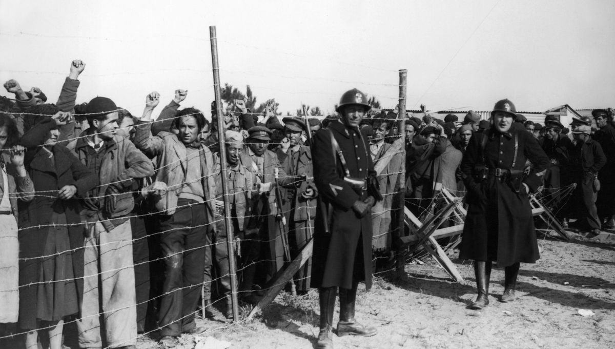 Ouvrir en grand les archives : ces camps avec vue sur mer que la France a longtemps refusé de ...