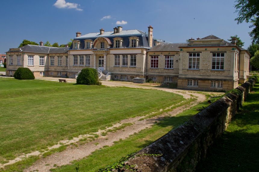 Le domaine de Grignon veut devenir un phare de la transition de l ...