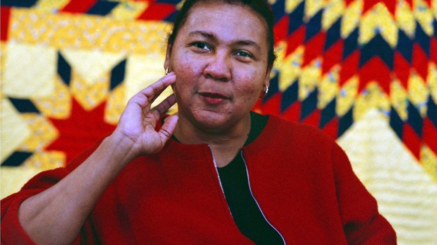 L’autrice, icône féministe, bell hooks est morte, à l’âge de 69 ans